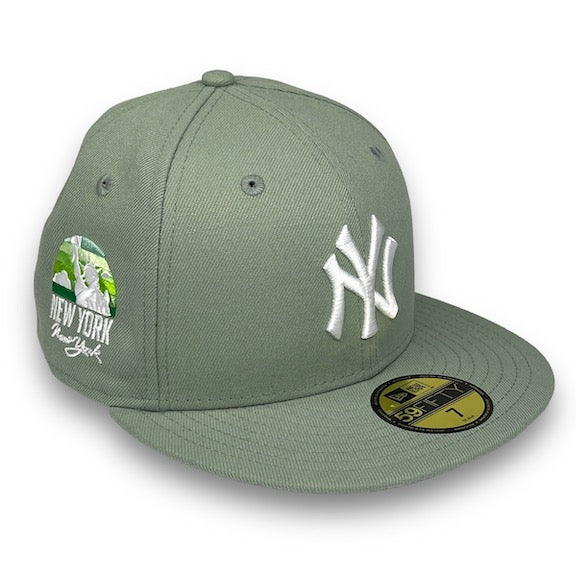 Yankees Liberty New Era 59FIFTY Everest Green Fitted Hat Bottom – USA ...